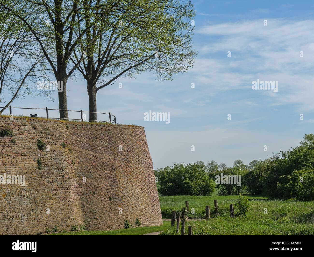 the city of rees at the river rhine Stock Photo - Alamy