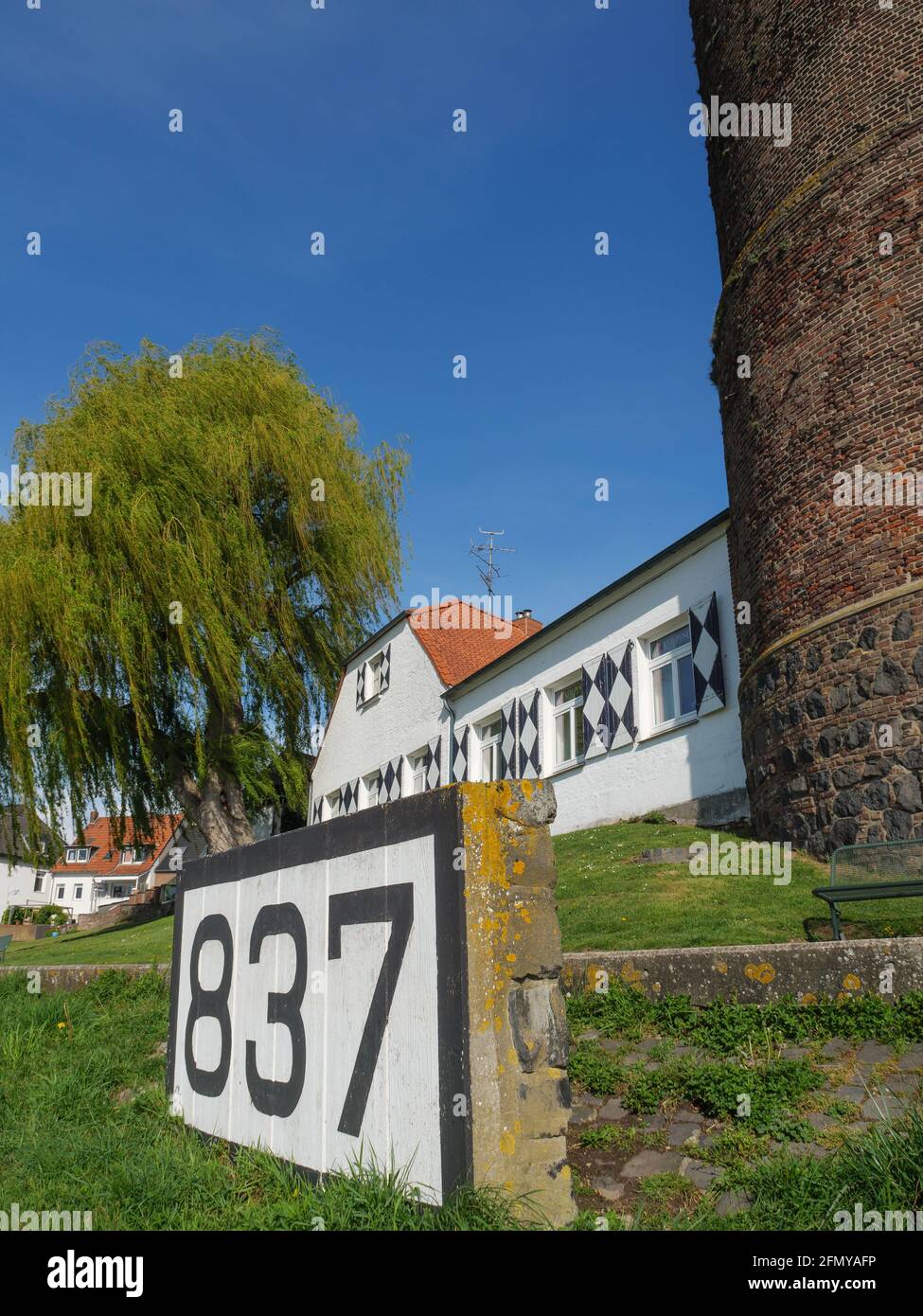the city of rees at the river rhine Stock Photo - Alamy