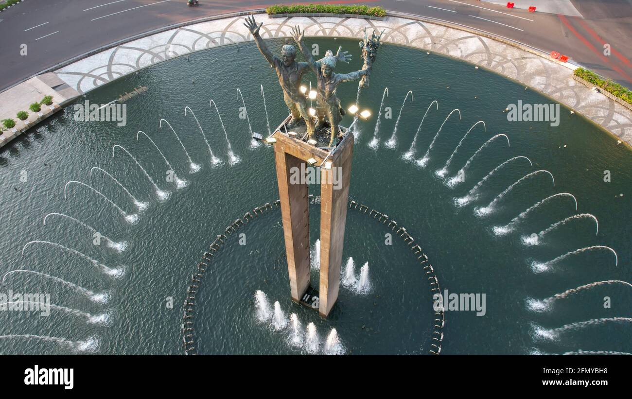 Aerial view of the city traffics at the Hotel Indonesia Roundabout ...