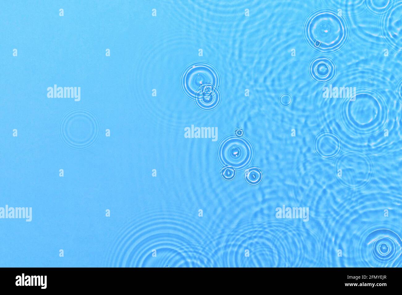 Calm blue ocean surface resort hi-res stock photography and images - Alamy