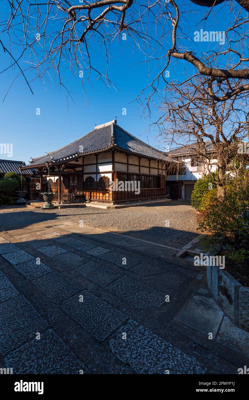 Tokyo, Japan - January 9, 2016: the site of the famous Ryusen-ji Temple ...
