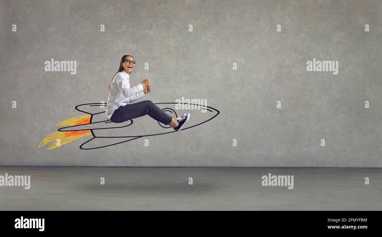 Woman rocket hi-res stock photography and images - Alamy