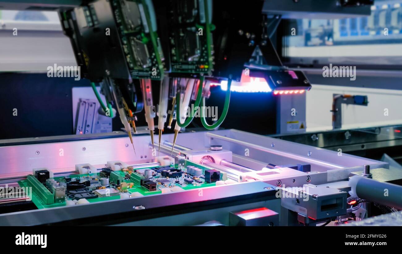 Pcb testing hi-res stock photography and images - Alamy