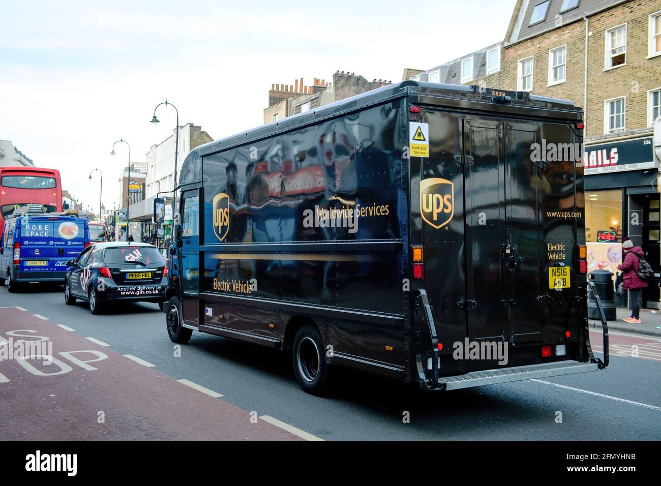 Ups electric delivery vehicle hi-res stock photography and images - Alamy