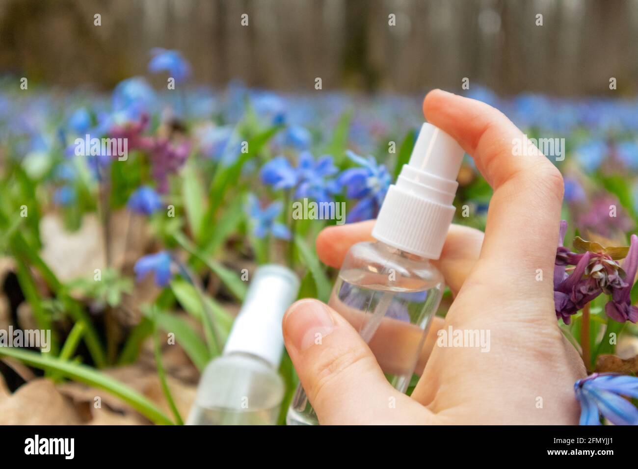 Hand pump spray container hi-res stock photography and images - Alamy