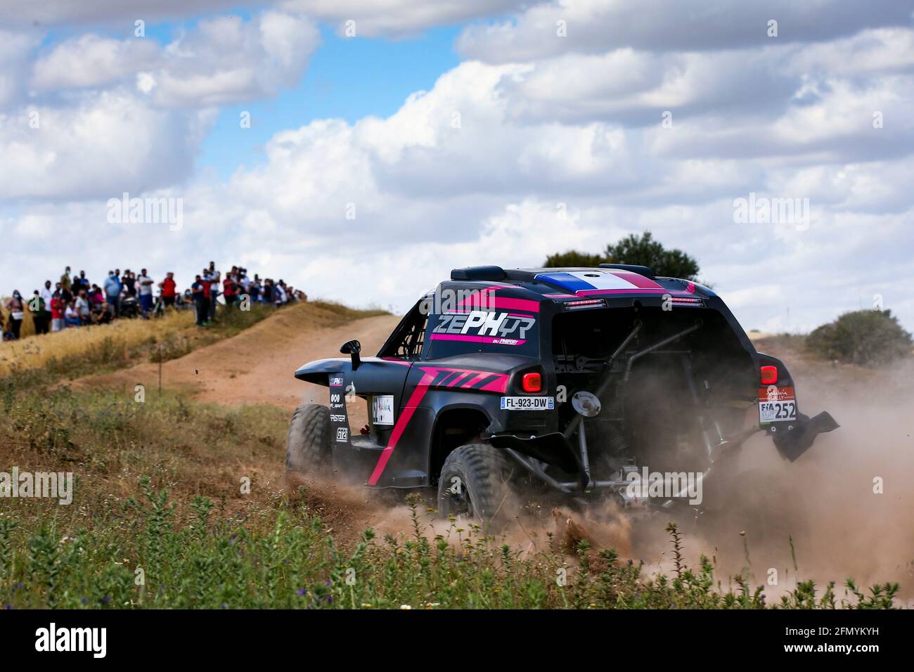 Comoli hi-res stock photography and images - Alamy