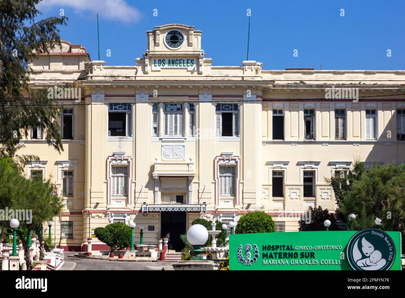 Cuban hospital hi-res stock photography and images - Alamy
