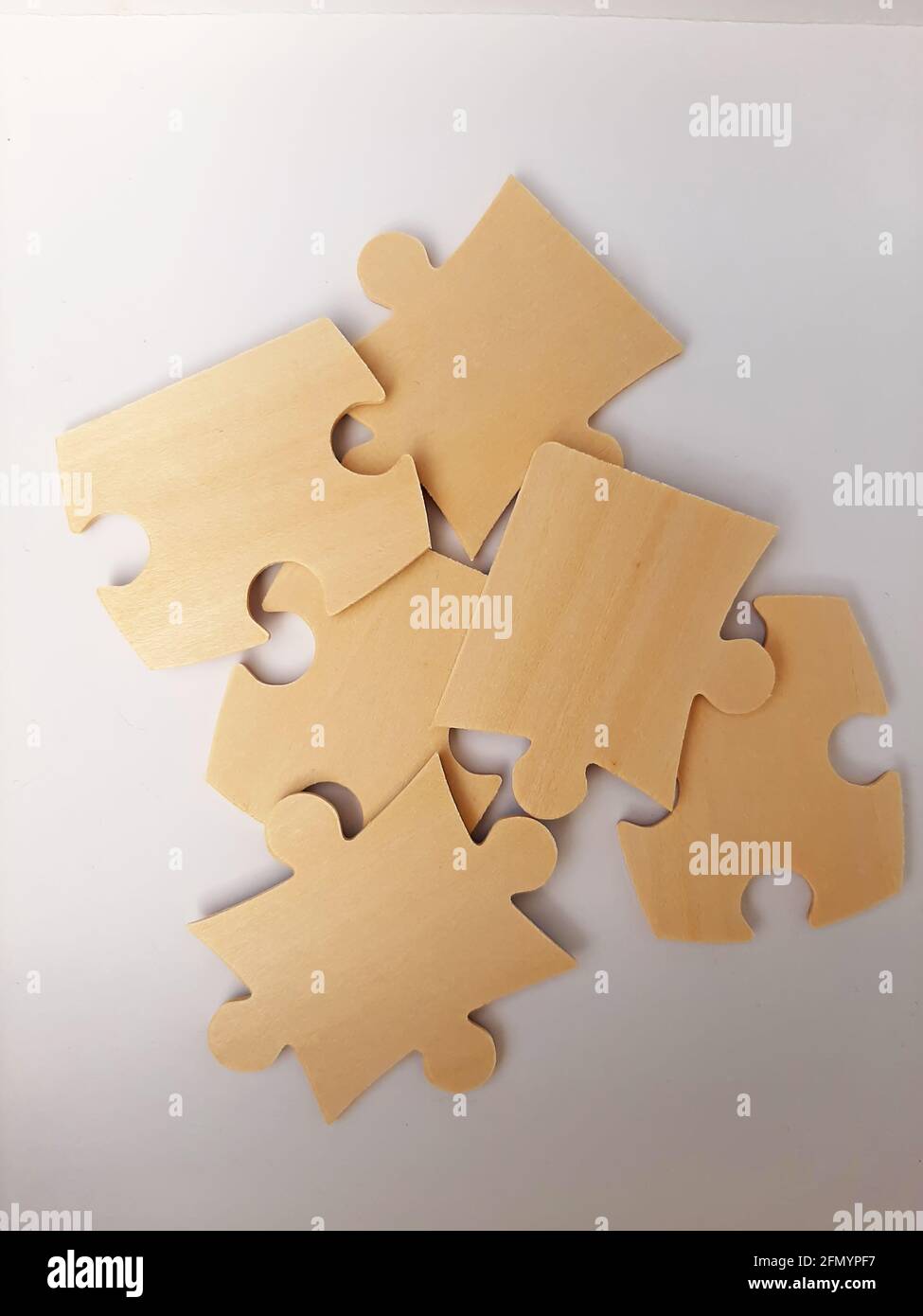 Puzzle set. Puzzle pieces. Completing puzzle set Stock Photo - Alamy