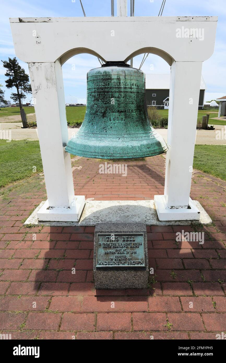 Bell island lighthouse hi-res stock photography and images - Alamy