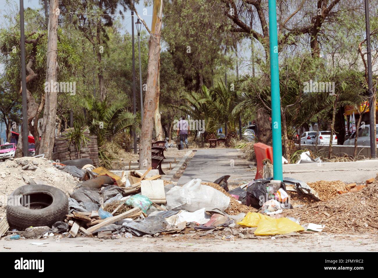 Mexico city street dirty hi-res stock photography and images - Alamy