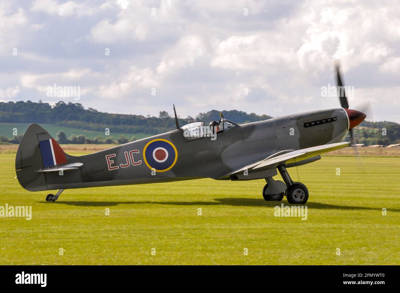 Second World War Supermarine Spitfire fighter plane TE184. Spitfire LF ...