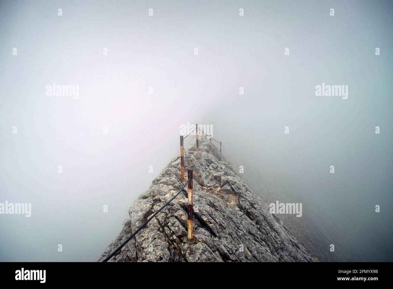 Hiking to Koncheto, view across the peaks of the Pirin Mountains in ...