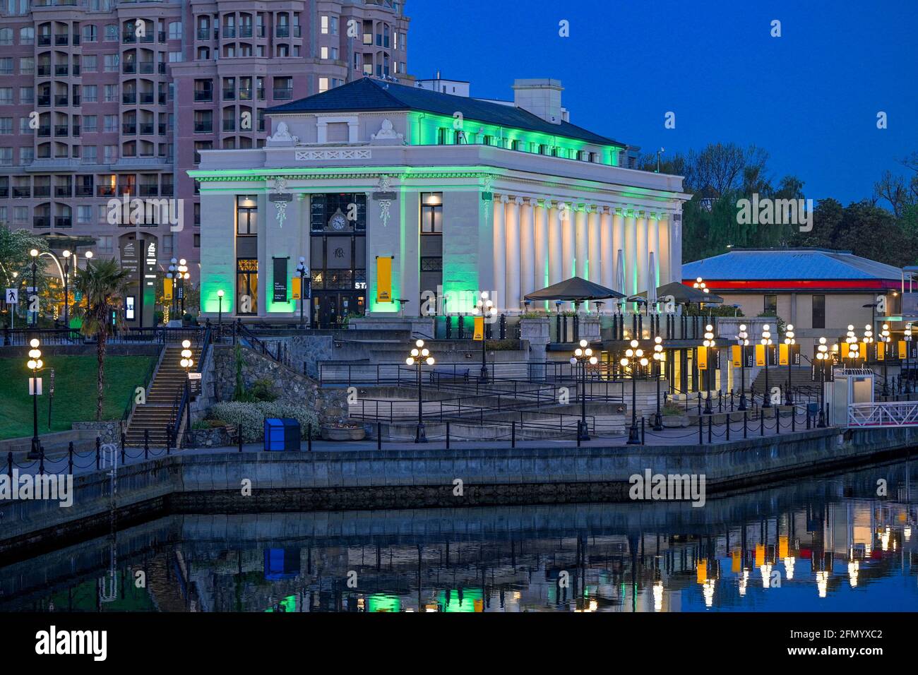 Victoria bateman hi-res stock photography and images - Alamy