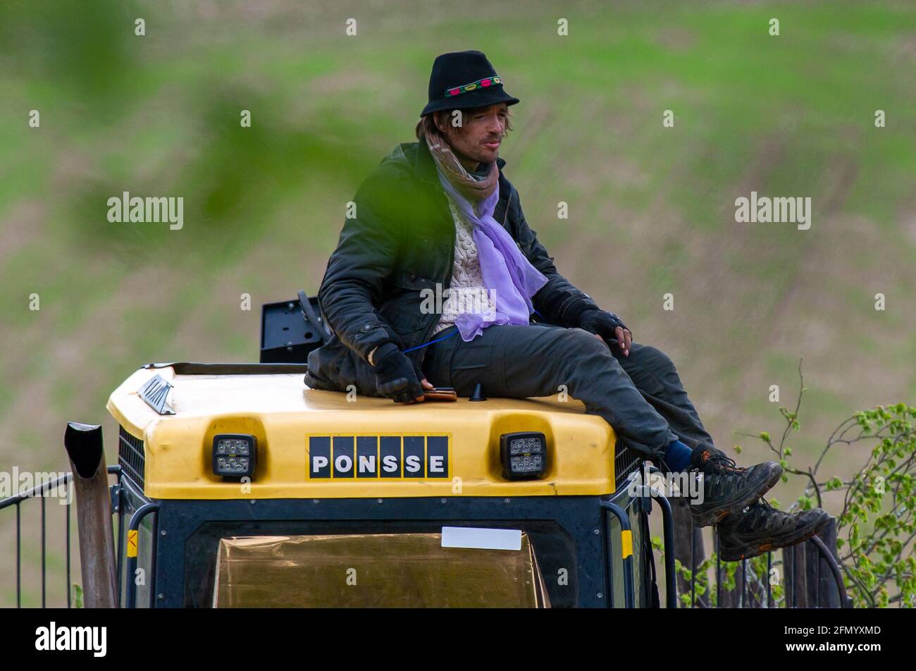 Heavily guarded compound hi-res stock photography and images - Alamy