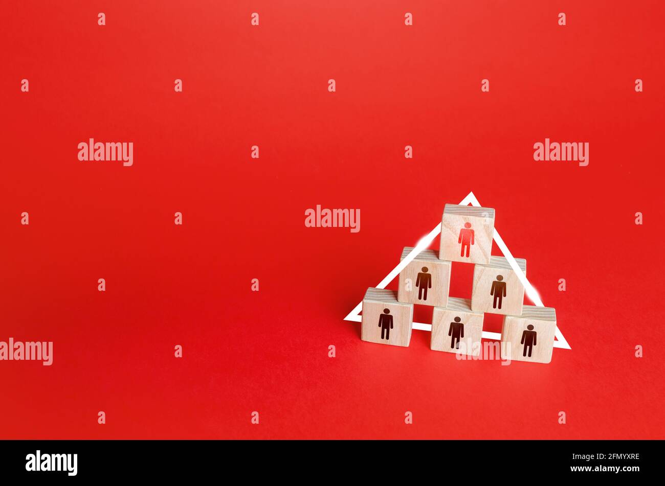 Hierarchy pyramid hi-res stock photography and images - Alamy