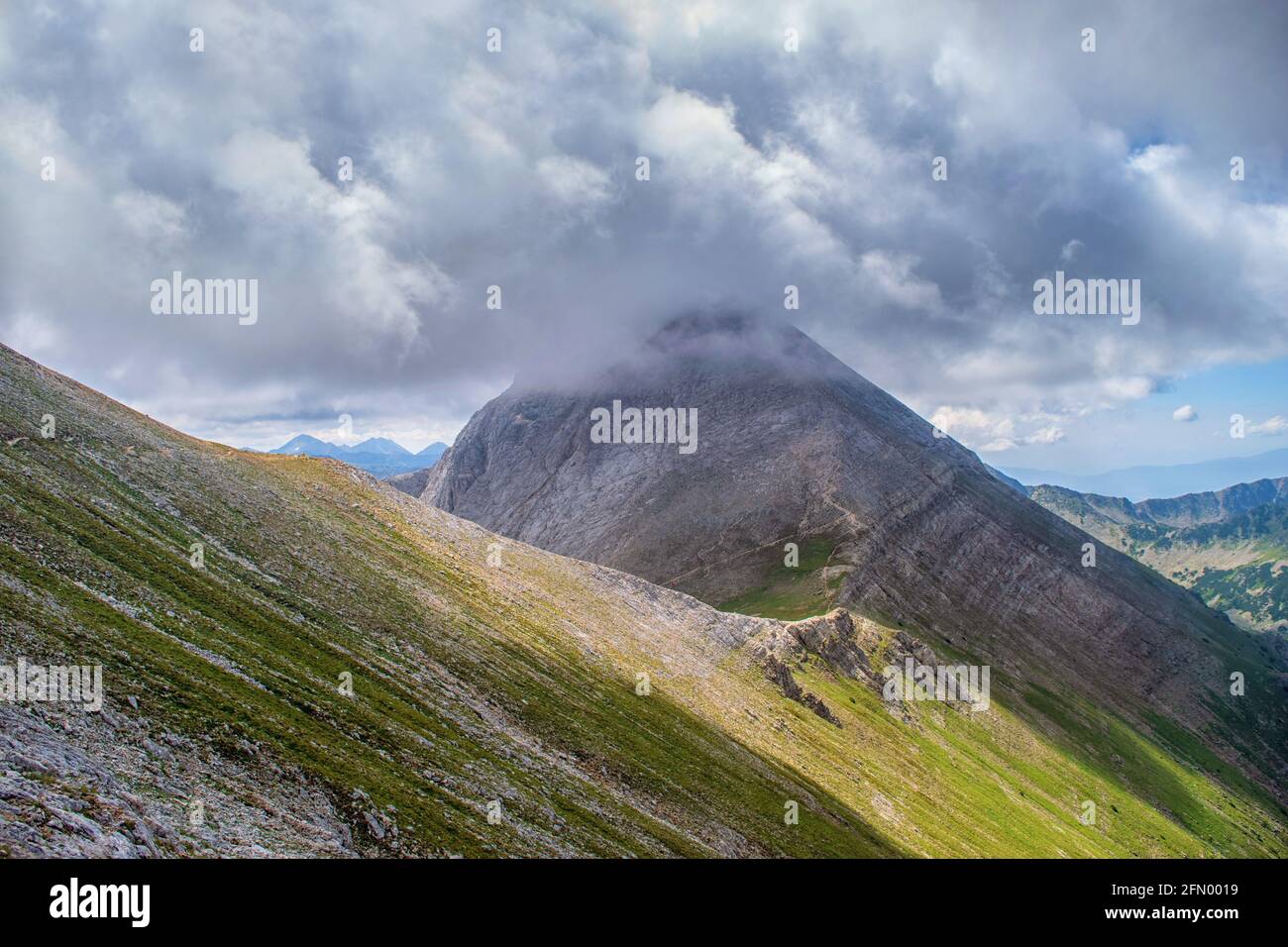 Hiking to Koncheto, view across the peaks of the Pirin Mountains in ...