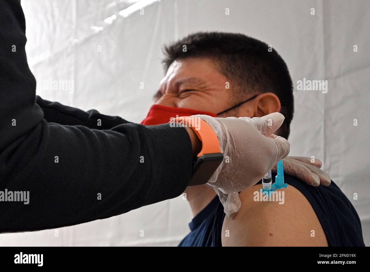 Straphanger hi-res stock photography and images - Alamy