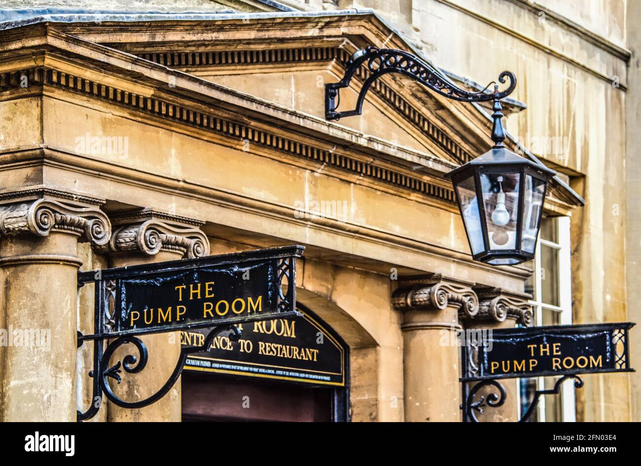 The regency bath hi-res stock photography and images - Alamy
