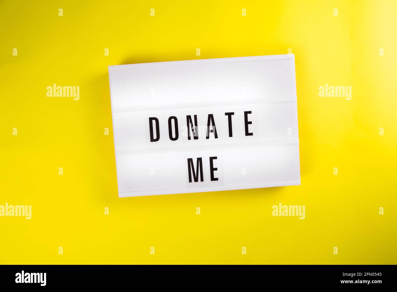 Crowdfunding text hi-res stock photography and images - Alamy