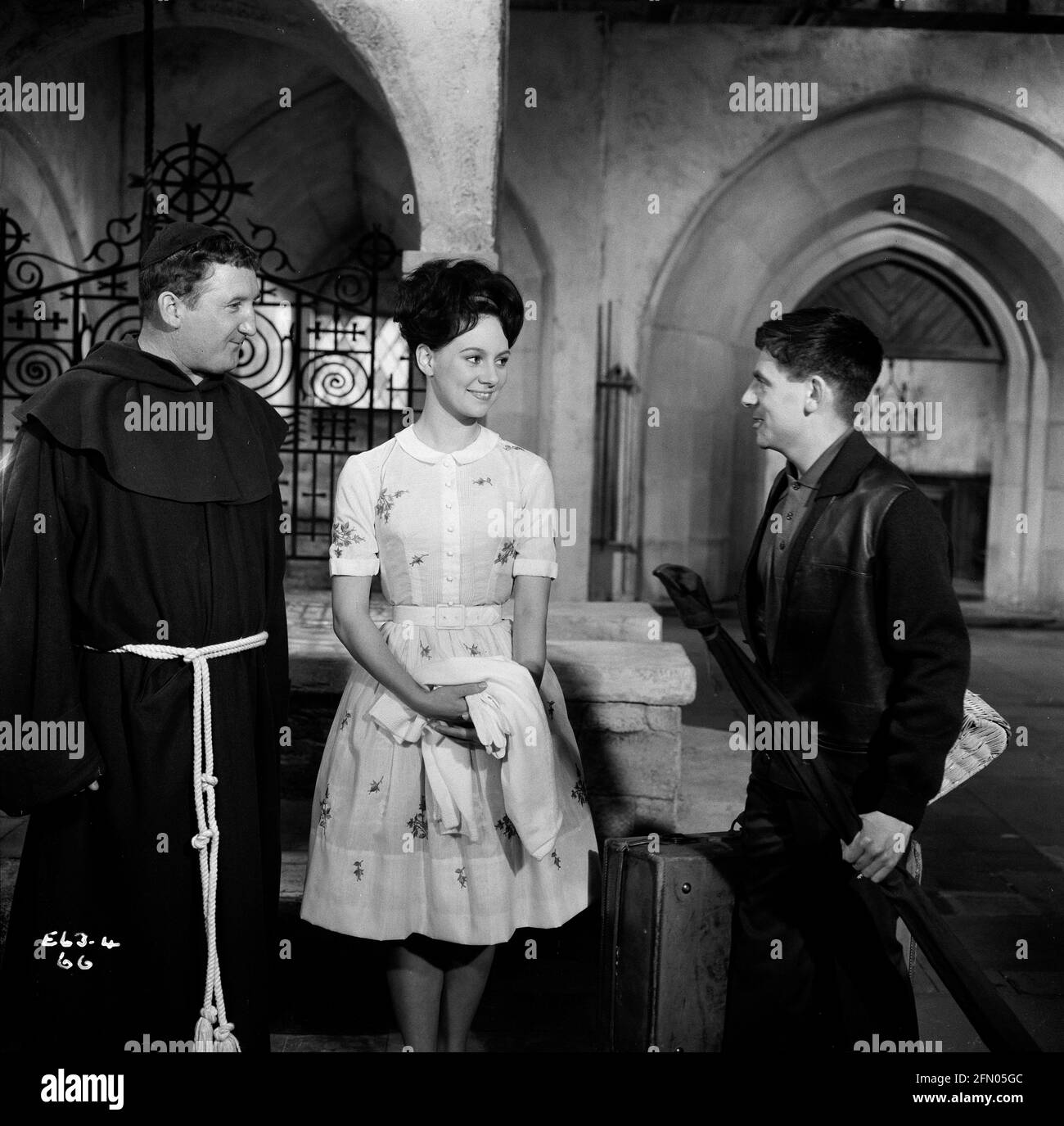 Crooks in Cloisters (1964) Ronald Fraser, Francesca Annis, Melvyn Hayes ...
