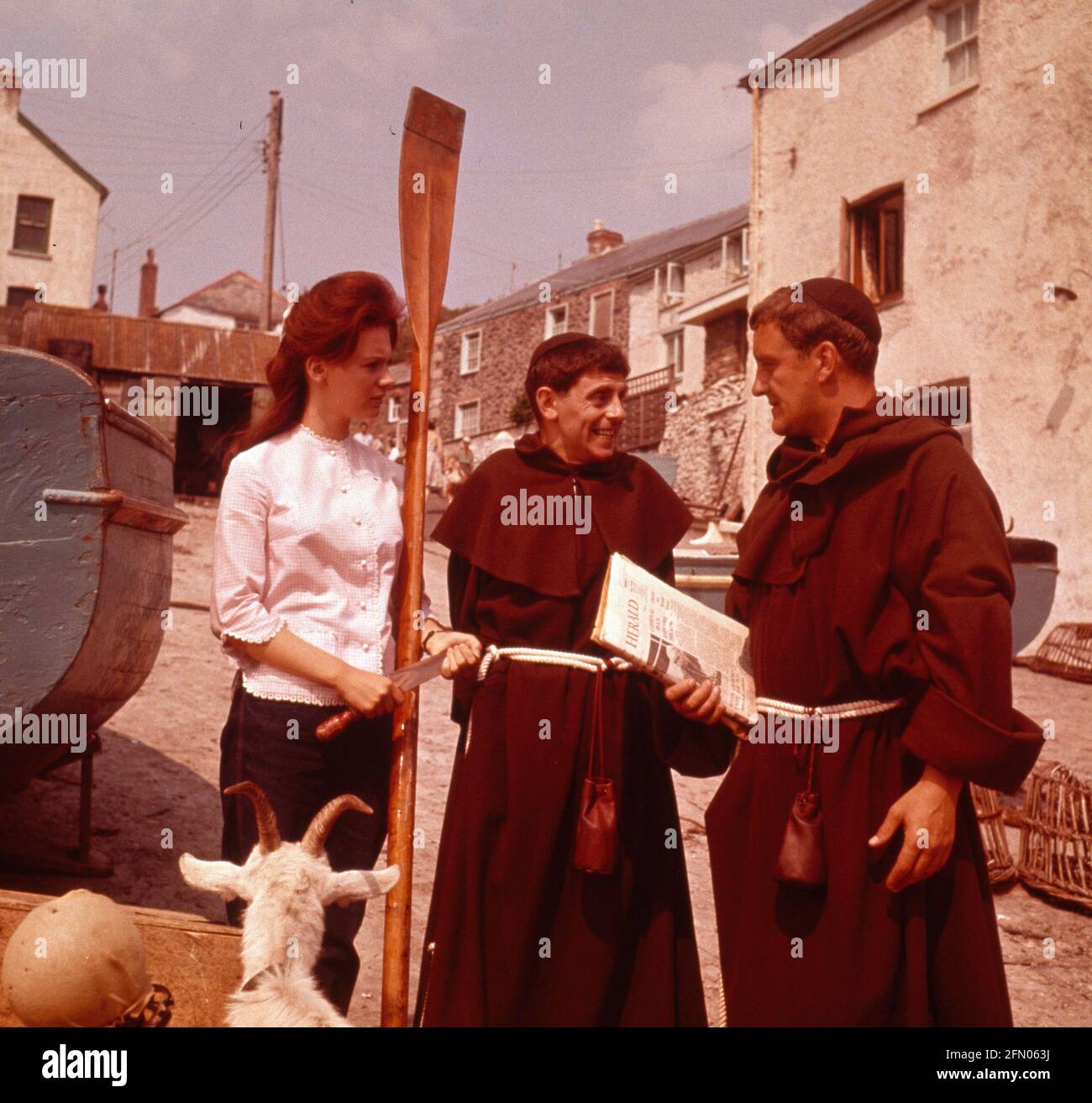 Crooks in Cloisters (1964) Francesca Annis, Melvyn Hayes, Bernard ...
