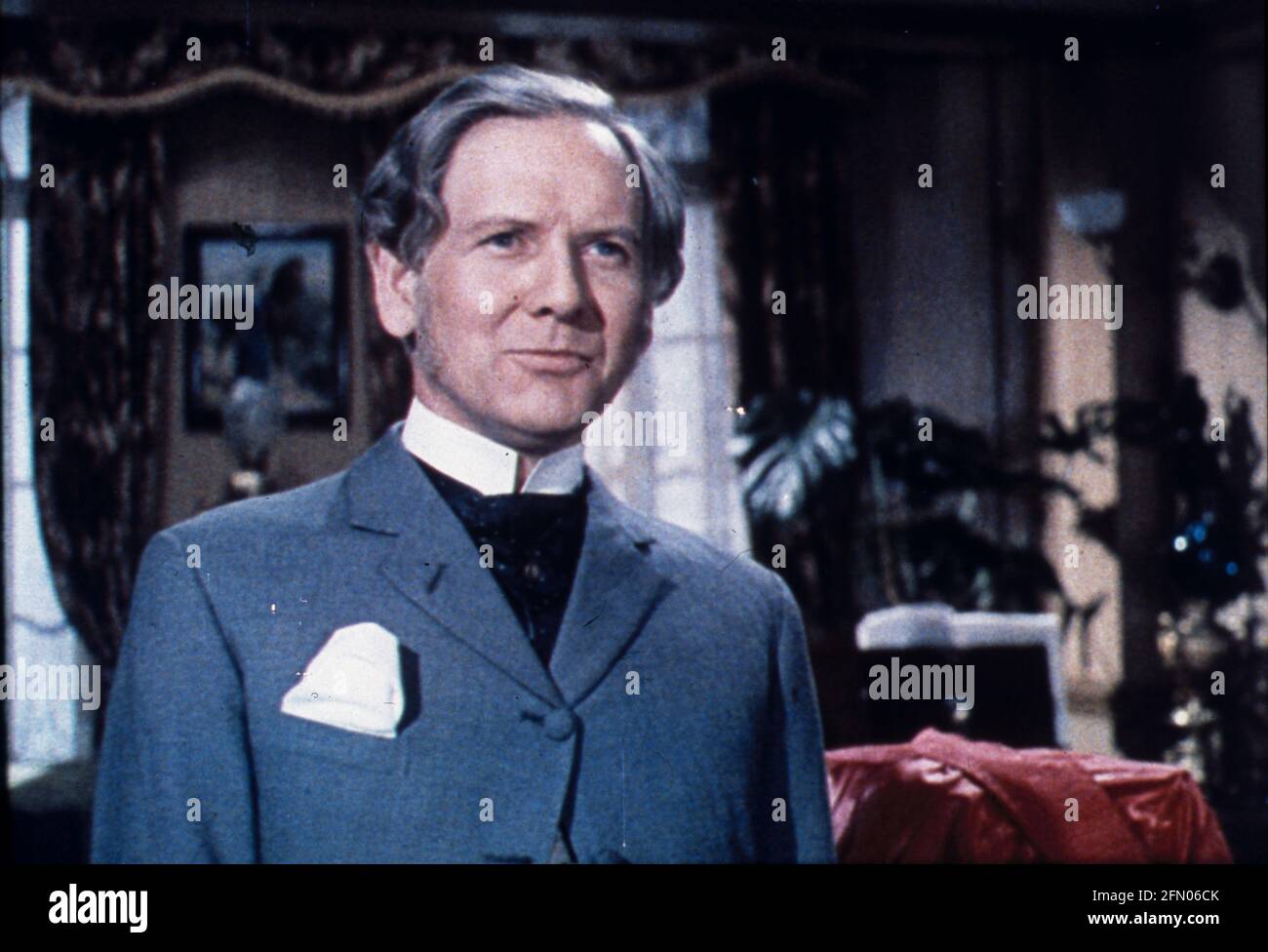 Dr. Jekyll and Sister Hyde (1971) Gerald Sim, Date: 1971 Stock Photo ...