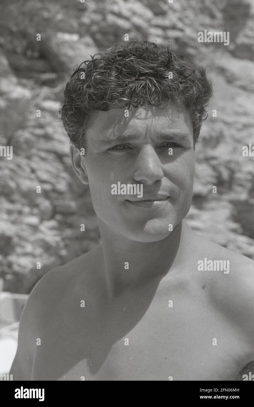 Evil Under the Sun (1982) Nicholas Clay, Date: 1982 Stock Photo - Alamy