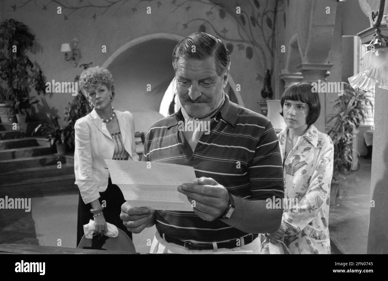 Evil Under the Sun (1982) Maggie Smith, Denis Quilley, Emily Hone, Date ...