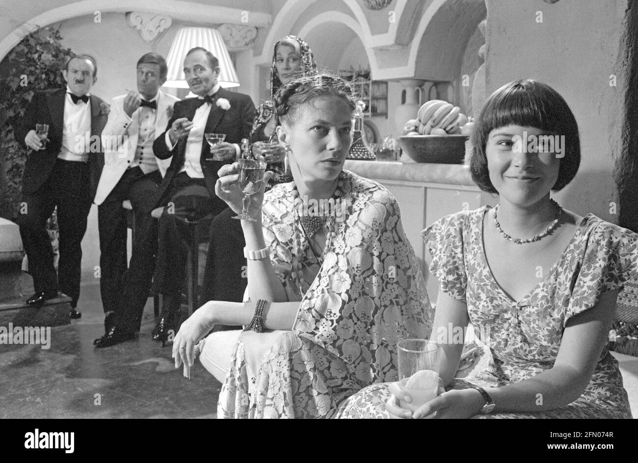 Evil Under the Sun (1982) Colin Blakely, Emily Hone, Jane Birkin, Roddy ...