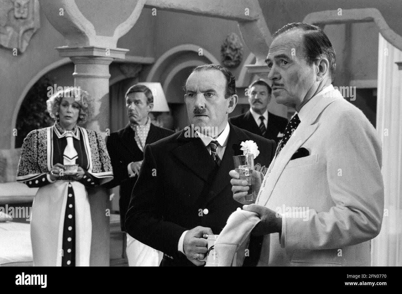 Sylvia mason james Black and White Stock Photos & Images - Alamy