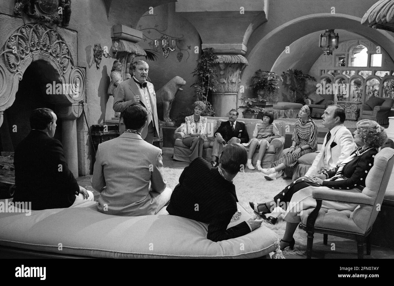 Evil Under the Sun (1982) Peter Ustinov, Colin Blakely, Denis Quilley ...