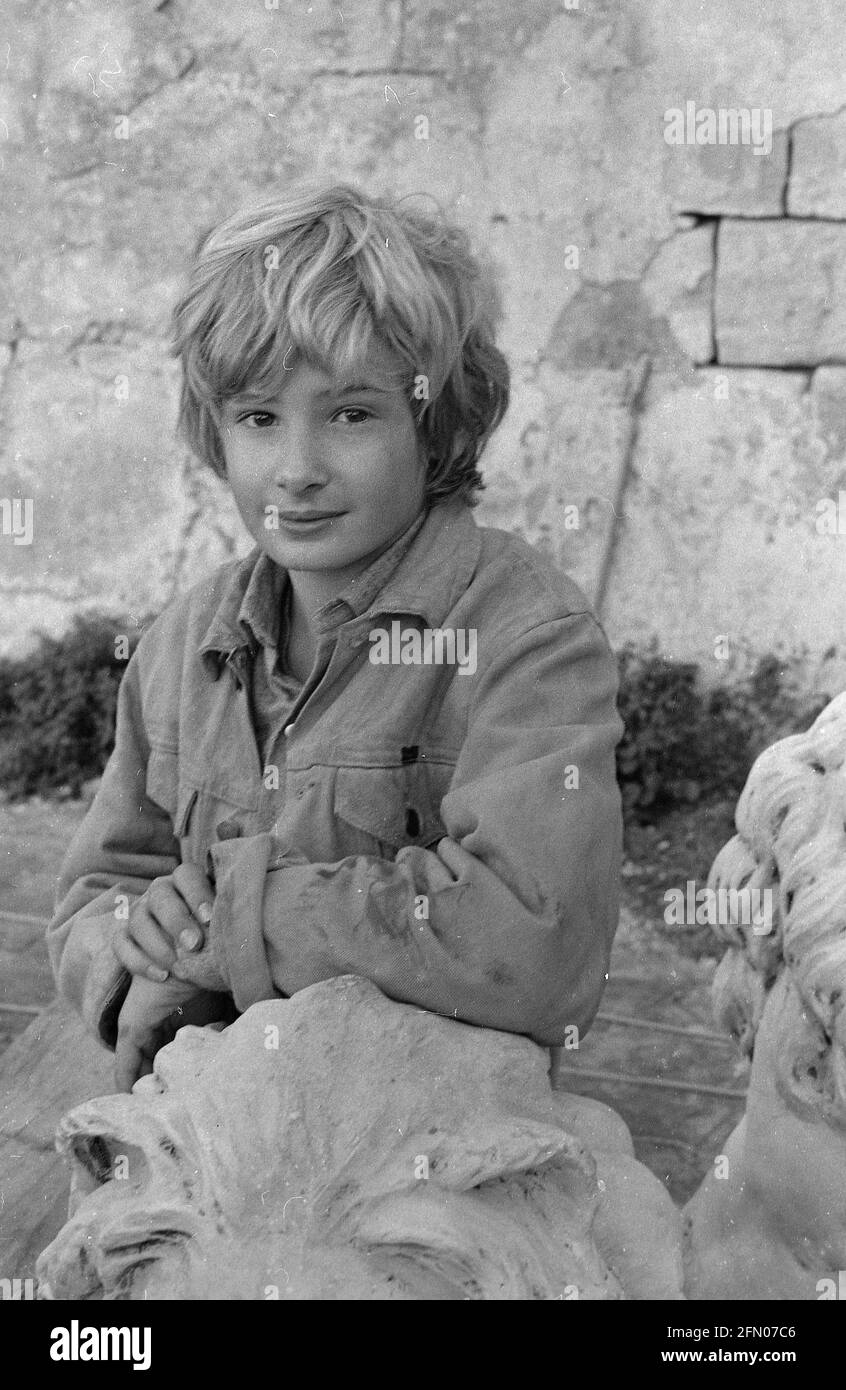 Eyewitness (1970) Mark Lester, Date: 1970 Stock Photo - Alamy