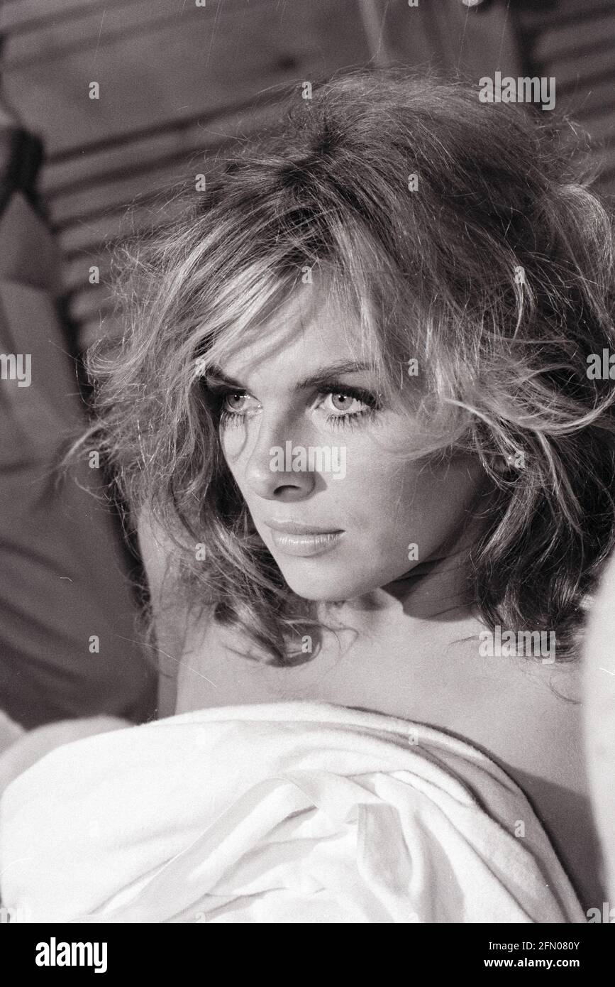 Julie ege hi-res stock photography and images - Alamy