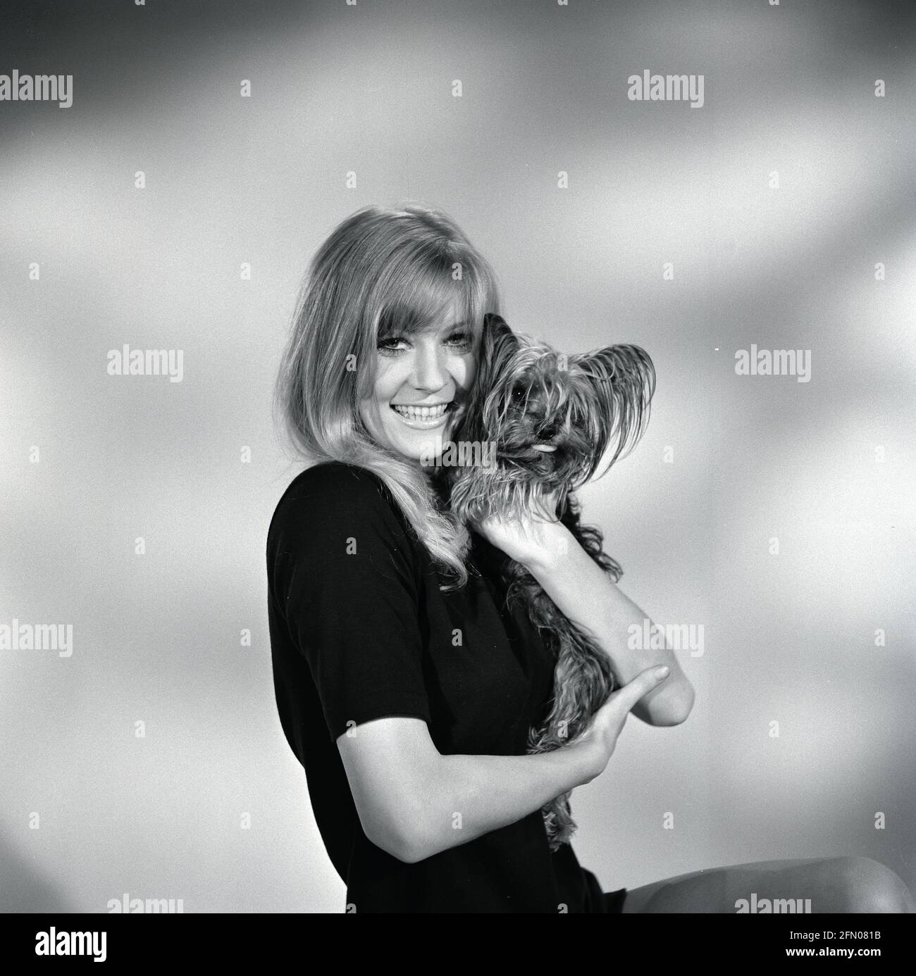 Vicki hodge hi-res stock photography and images - Alamy