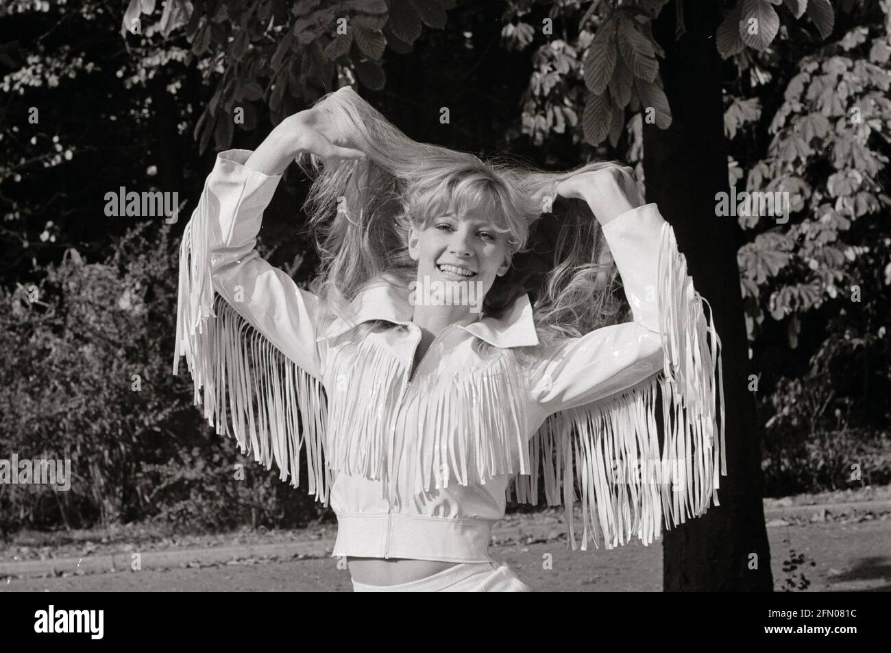 Vicki hodge hi-res stock photography and images - Alamy