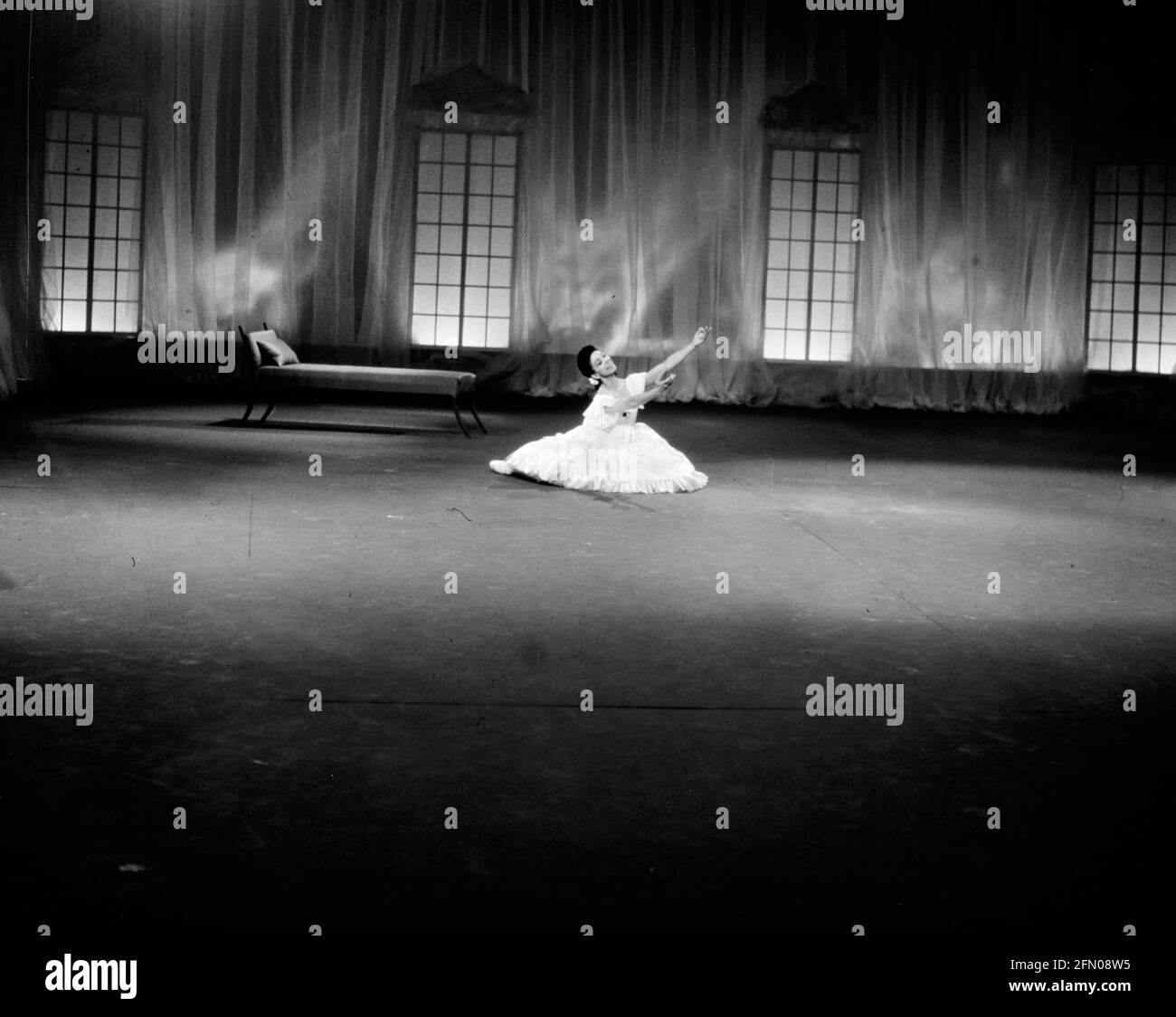 I Am a Dancer (1971) Date: 1971 Stock Photo - Alamy