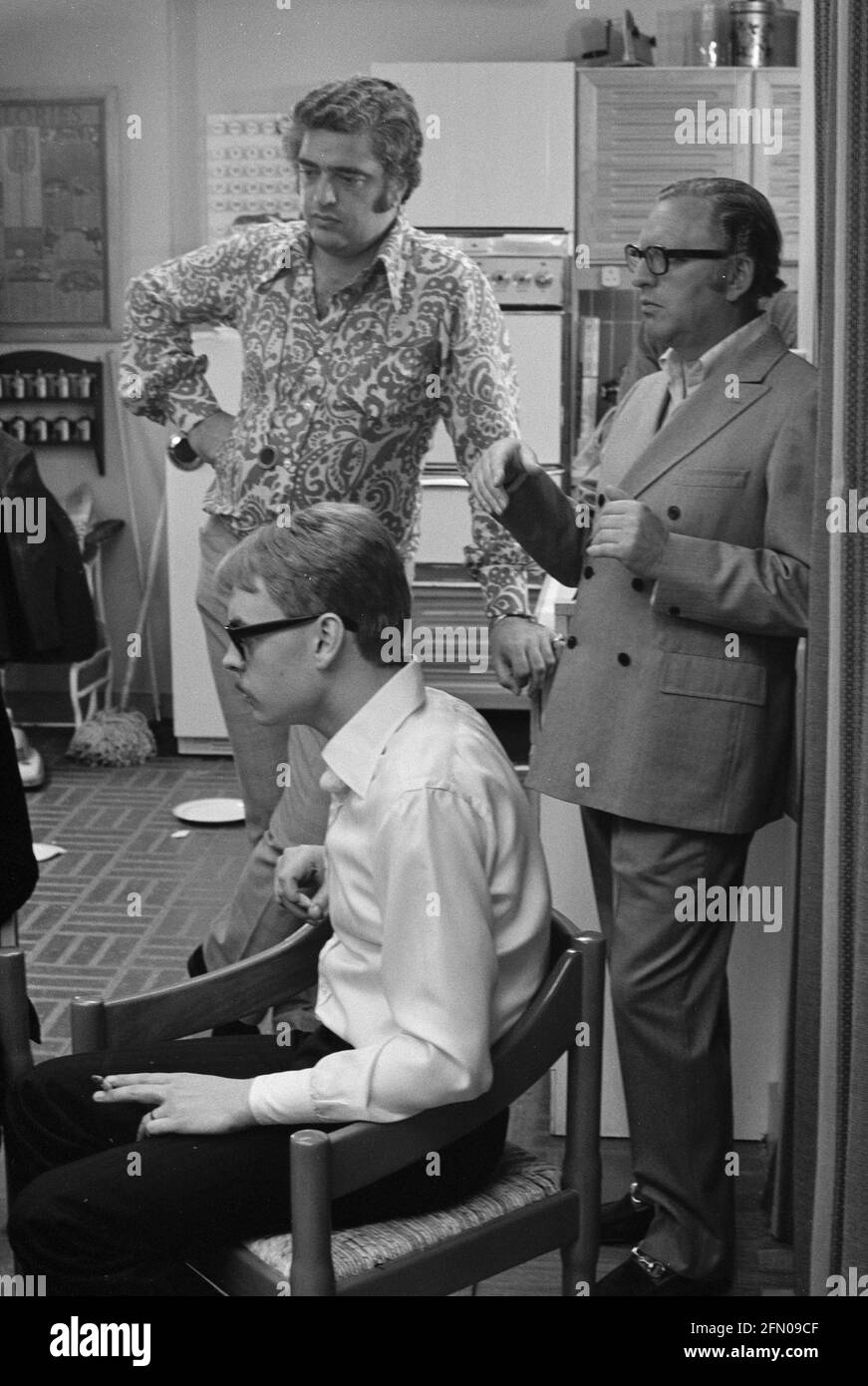 Ground behind Black and White Stock Photos & Images - Alamy