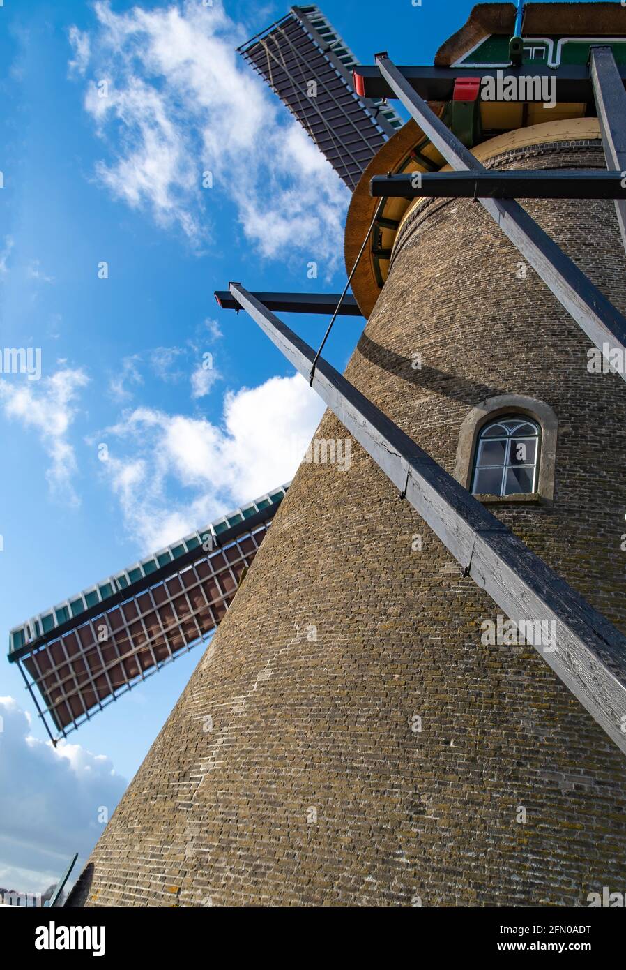 Windmill wheel wind rural hi-res stock photography and images - Alamy