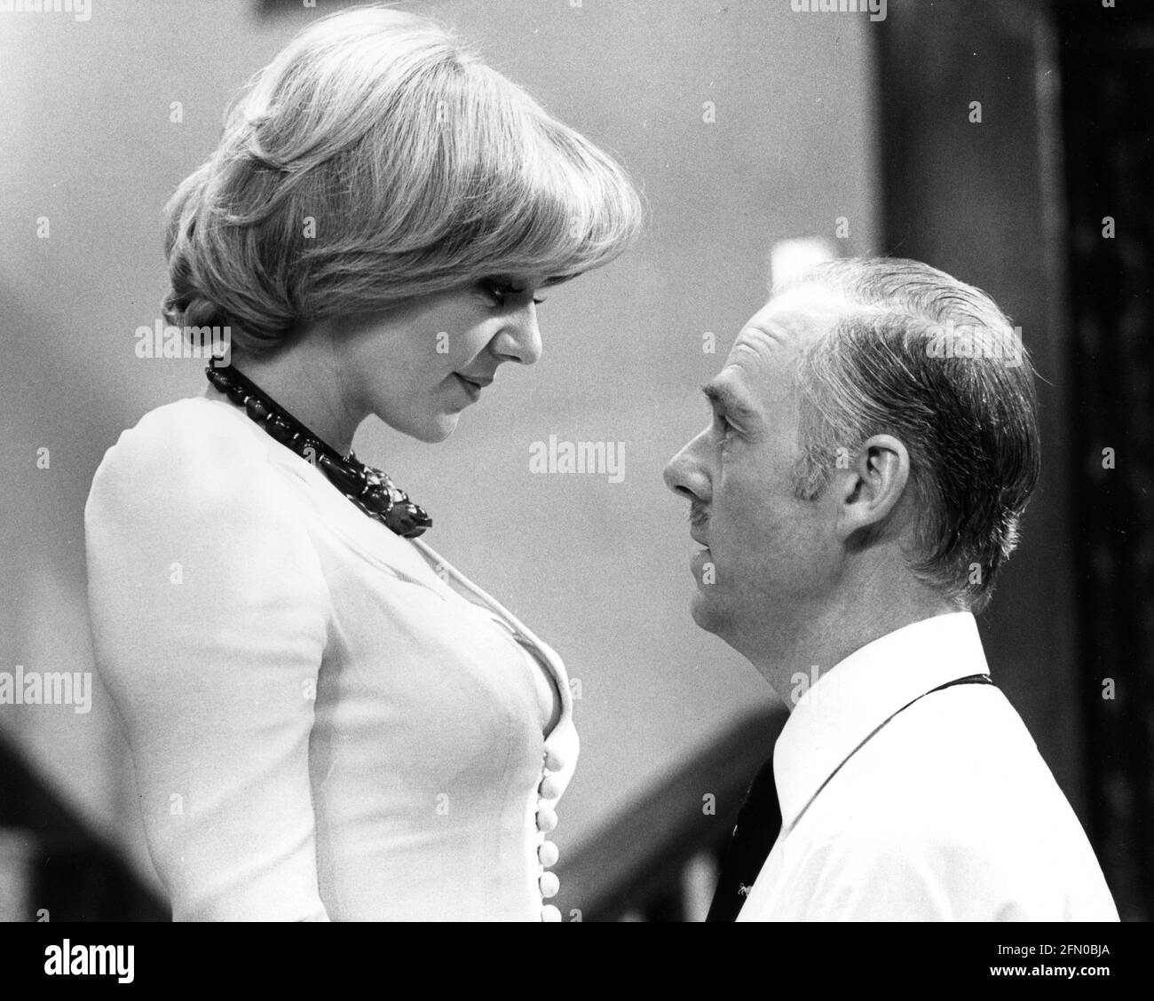 Carol hawkins 1976 Black and White Stock Photos & Images - Alamy