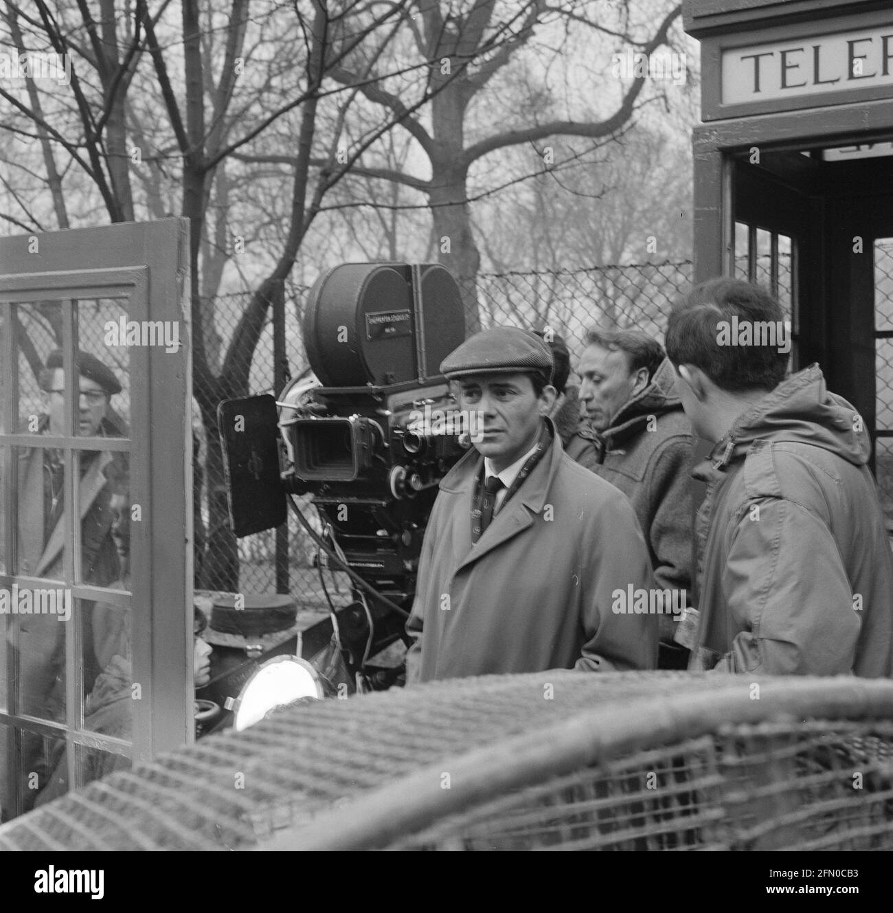 1960s behind scenes filming hi-res stock photography and images - Alamy
