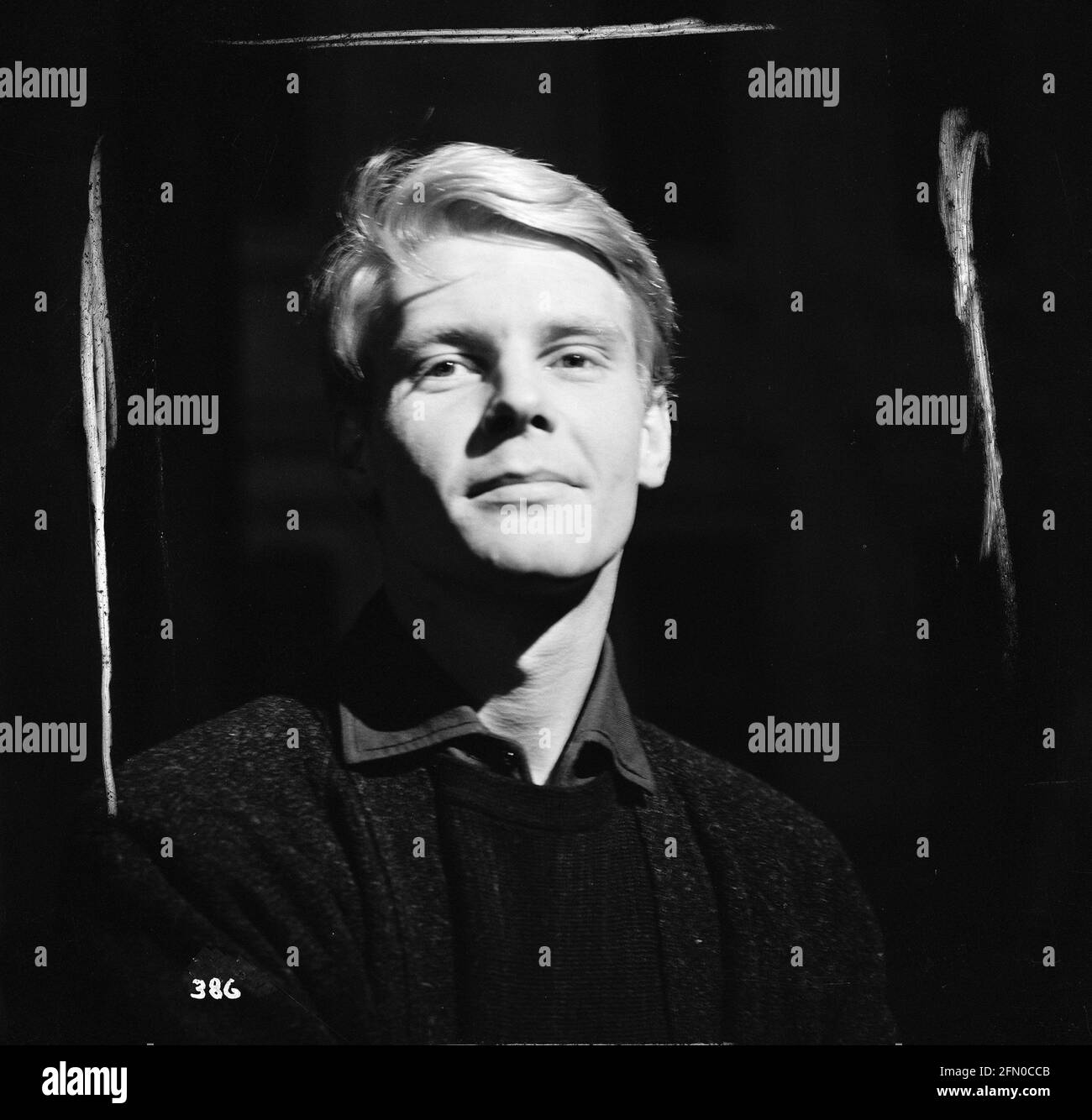 James fox the servant Black and White Stock Photos & Images - Alamy