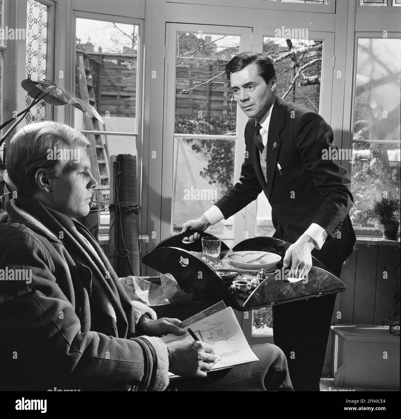 The Servant (1963) James Fox, Dirk Bogarde Date: 1963 Stock Photo - Alamy