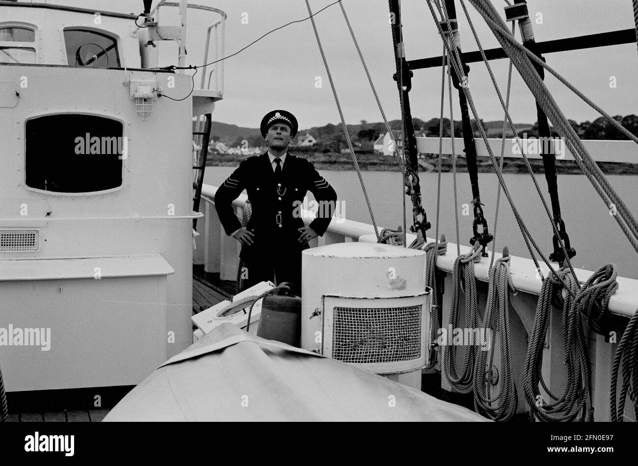 The wicker man edward woodward hi-res stock photography and images - Alamy