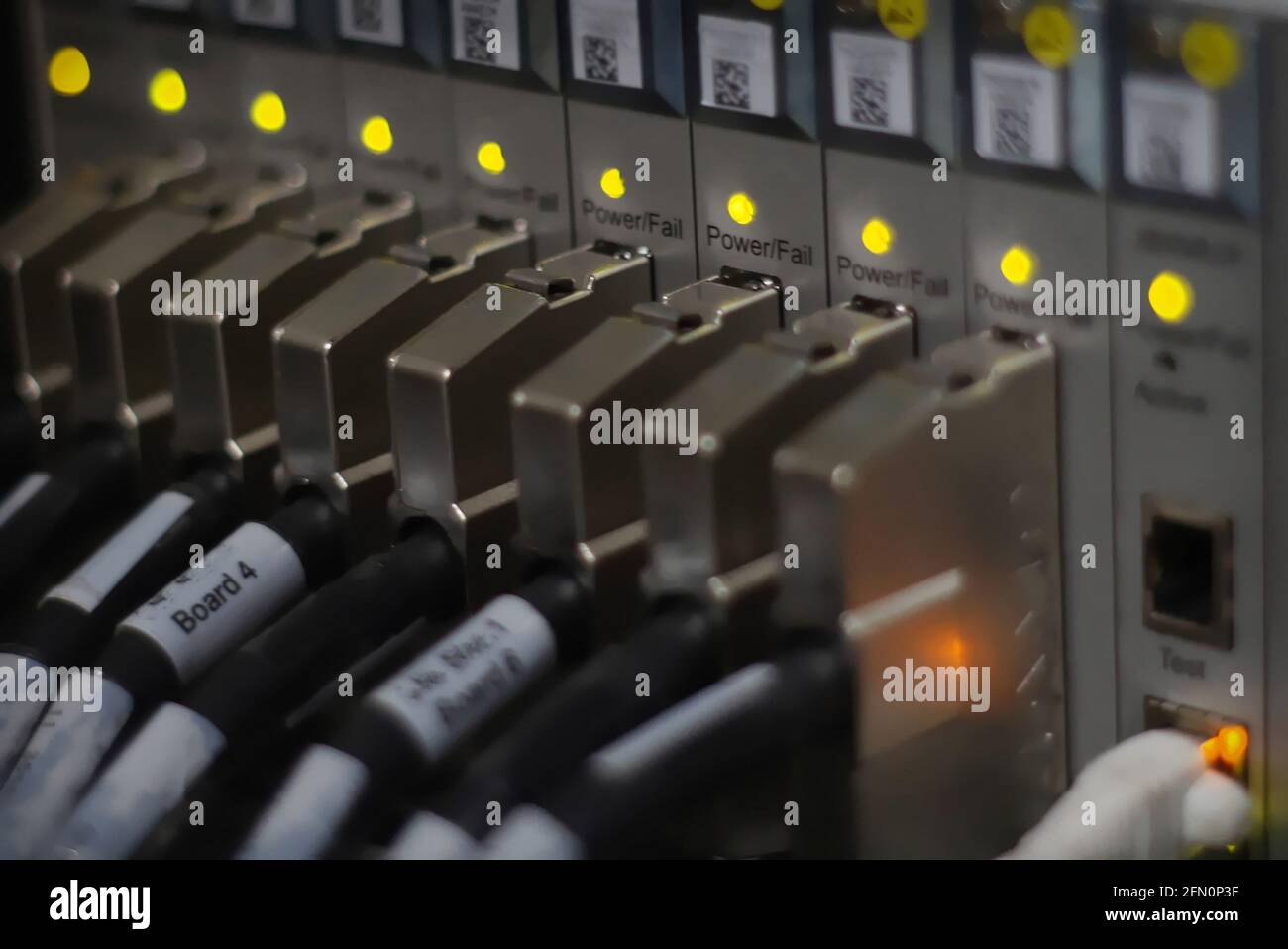 Network connection technology with broadband aggregation carrier ...