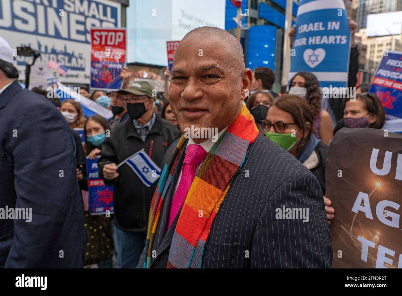 NEW YORK, NY - MAY 12: New York City mayoral candidate Fernando Mateo ...
