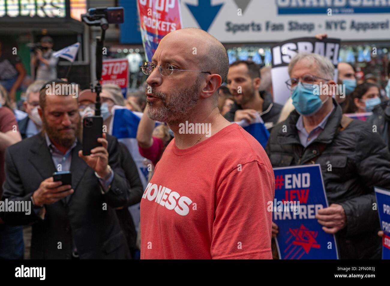 NEW YORK, NY - MAY 12: Elisha Wiesel, son of Elie Wiesel, speaks to the ...