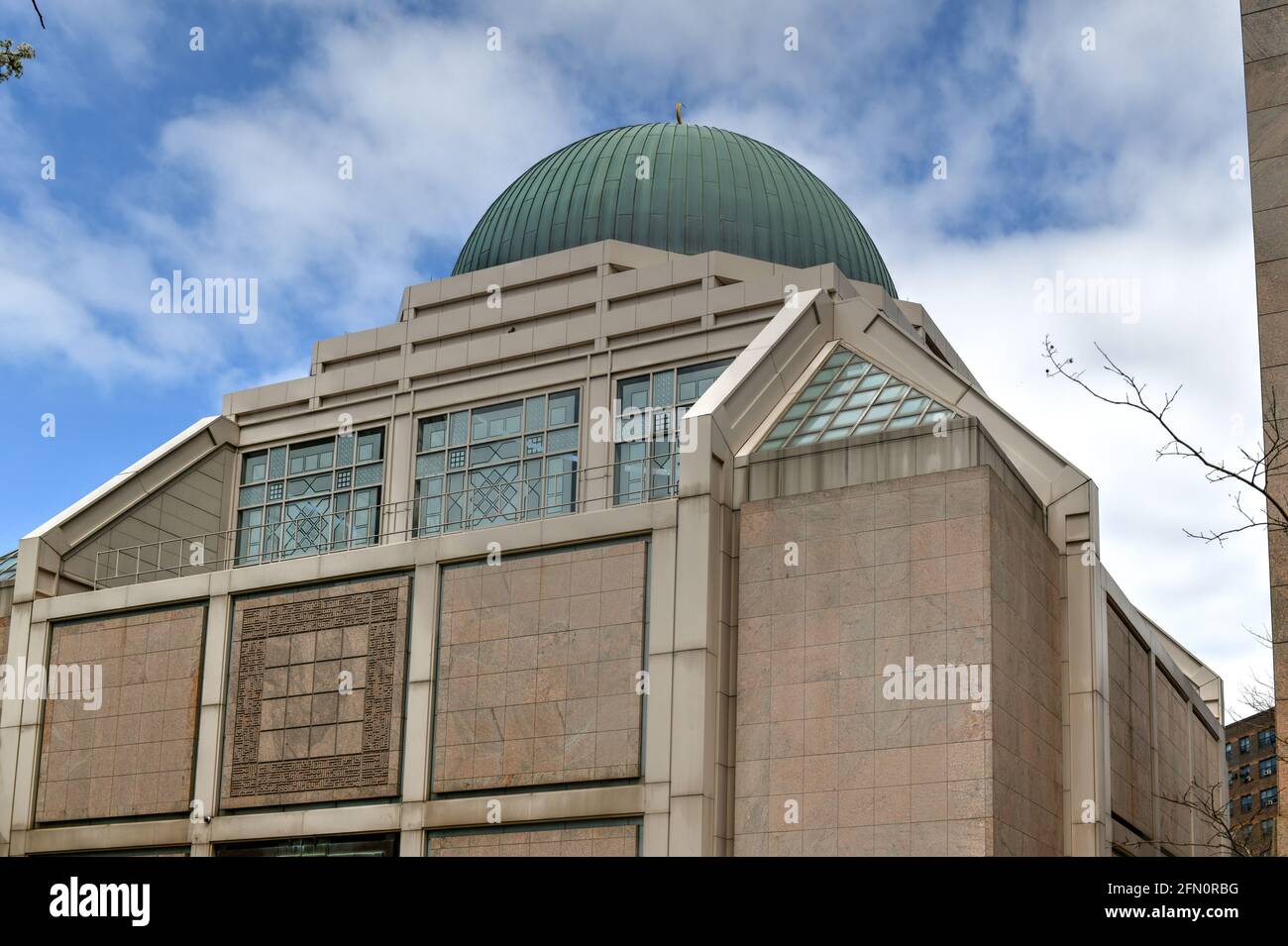 The Islamic Cultural Center of New York is a mosque and an Islamic ...