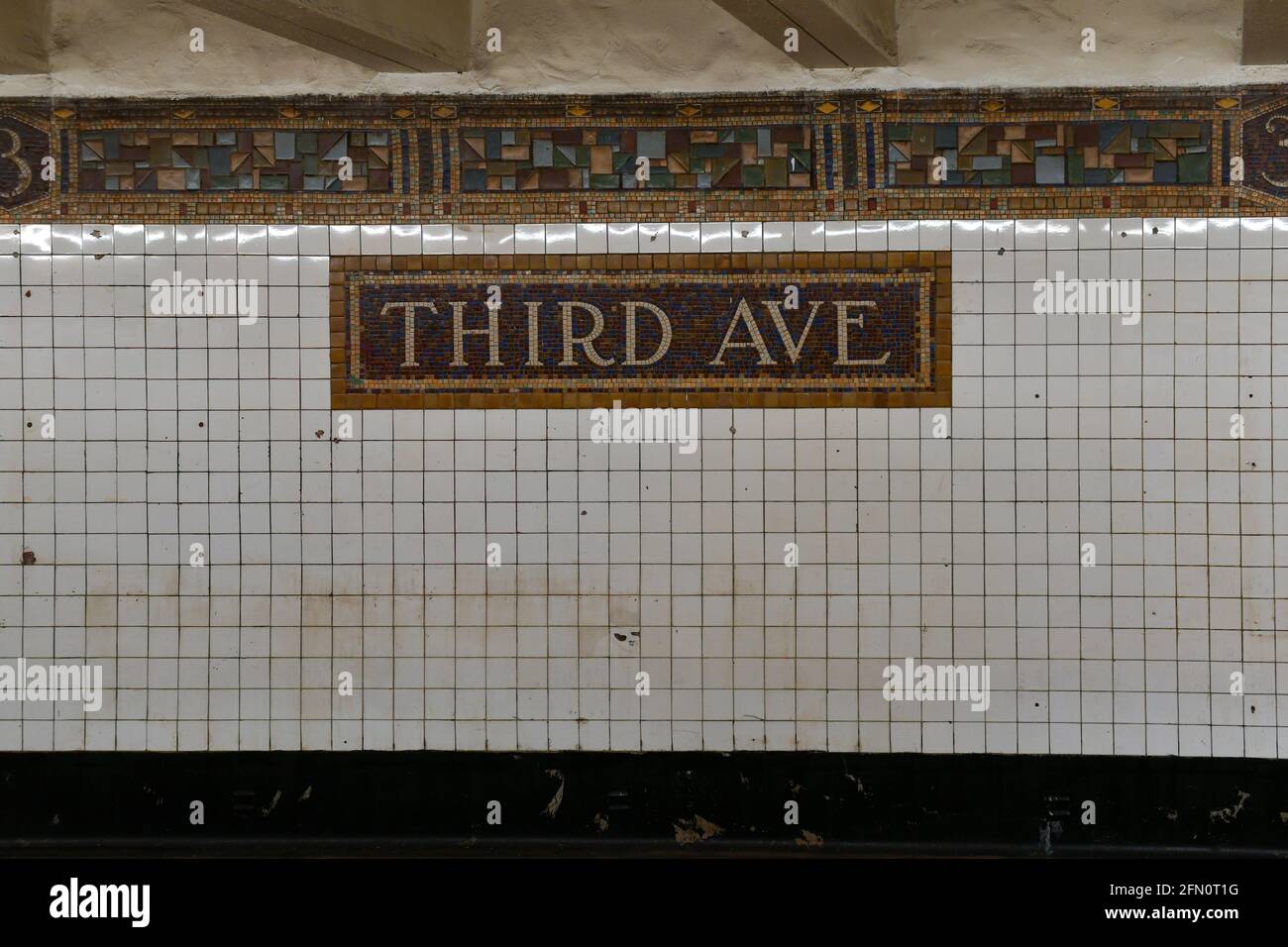 14th street subway sign hi-res stock photography and images - Alamy