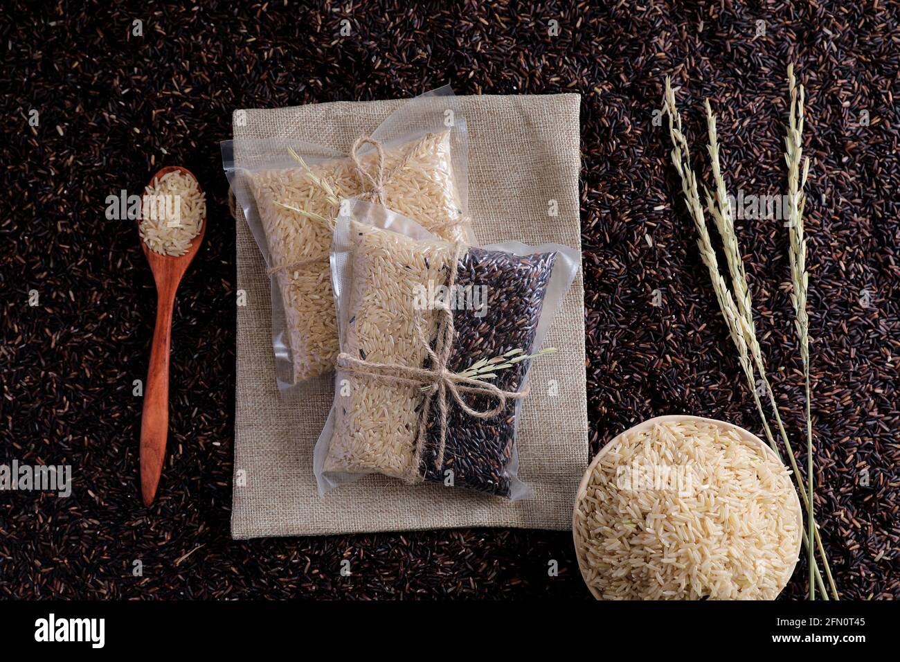 Organic raw brown rice and riceberry rice in close up Stock Photo - Alamy