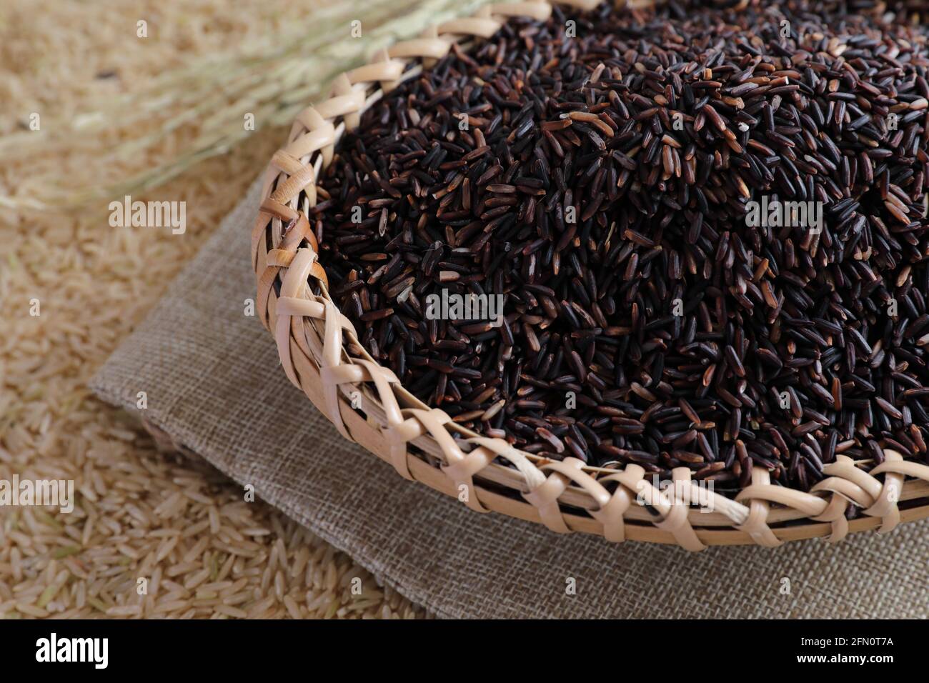 Organic raw brown rice and riceberry rice in close up Stock Photo - Alamy